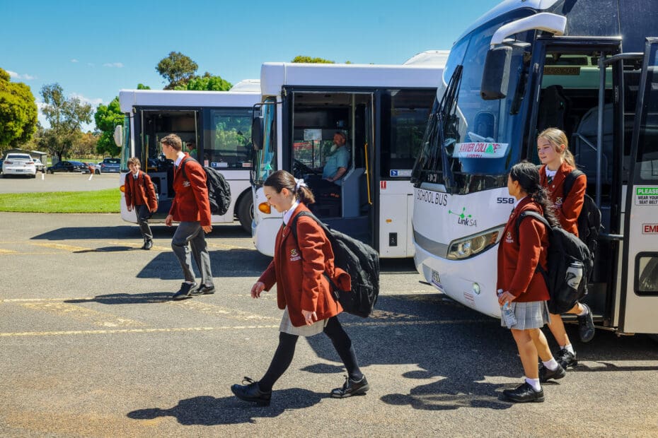 Buses | Xavier College